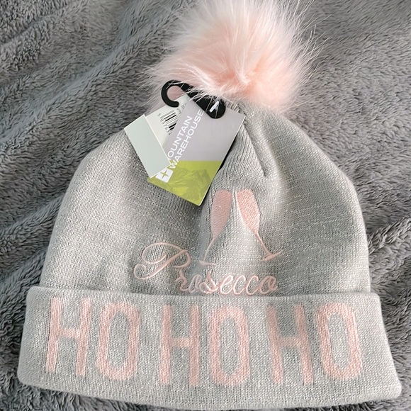 Mountain Warehouse | Accessories | Nwt Mountain Warehouse Prosecco Hoho ...